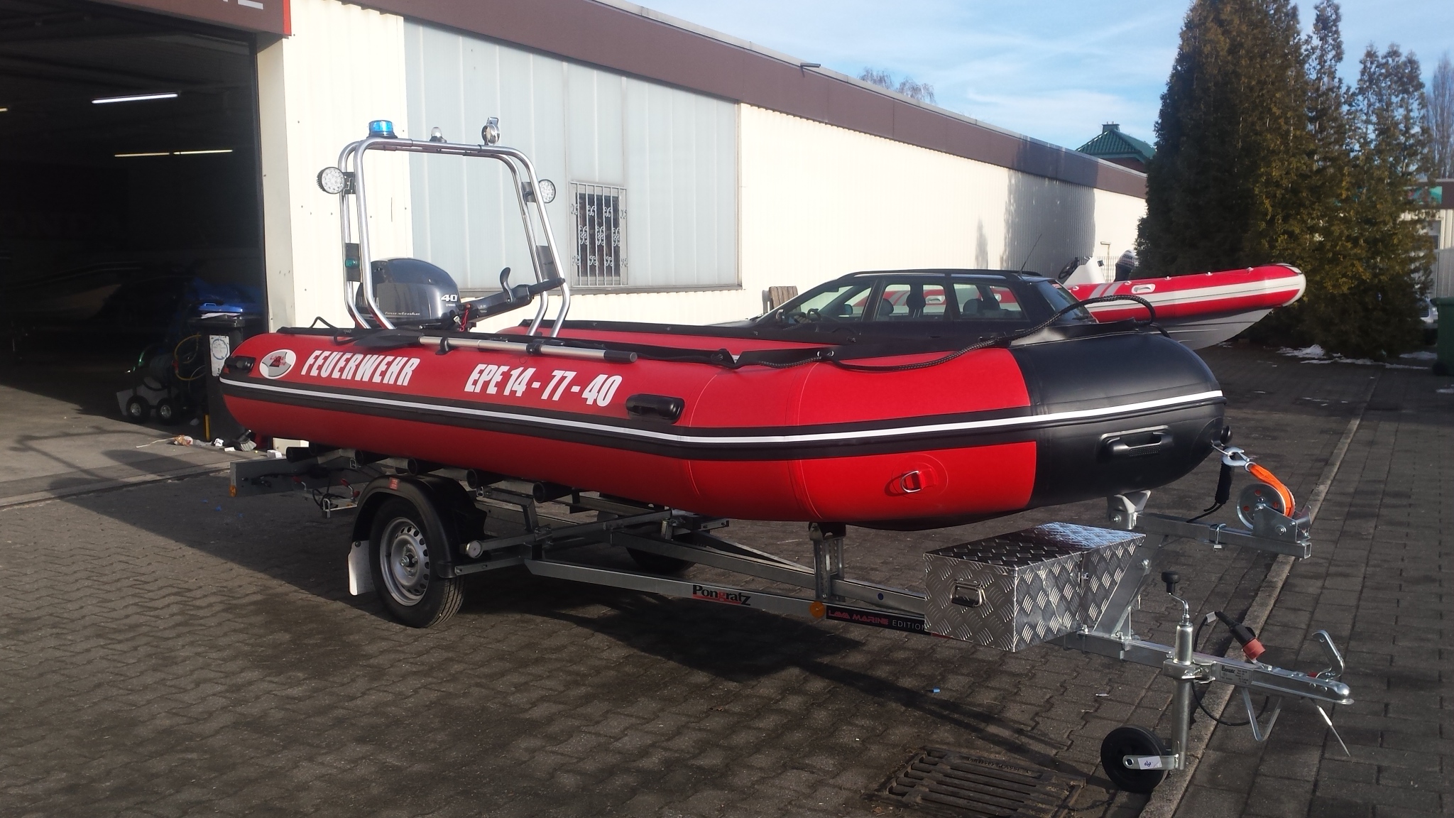 Rettungsboot RTB 2 DIN 14961:2013-04. - FNW - Feuerwehrservice