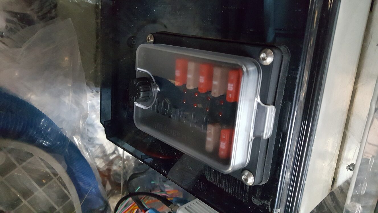 Rettungsboot RTB 2 DIN 14961:2013-04. - FNW - Feuerwehrservice